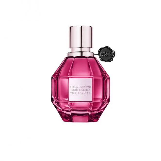 Flowerbomb perfume store